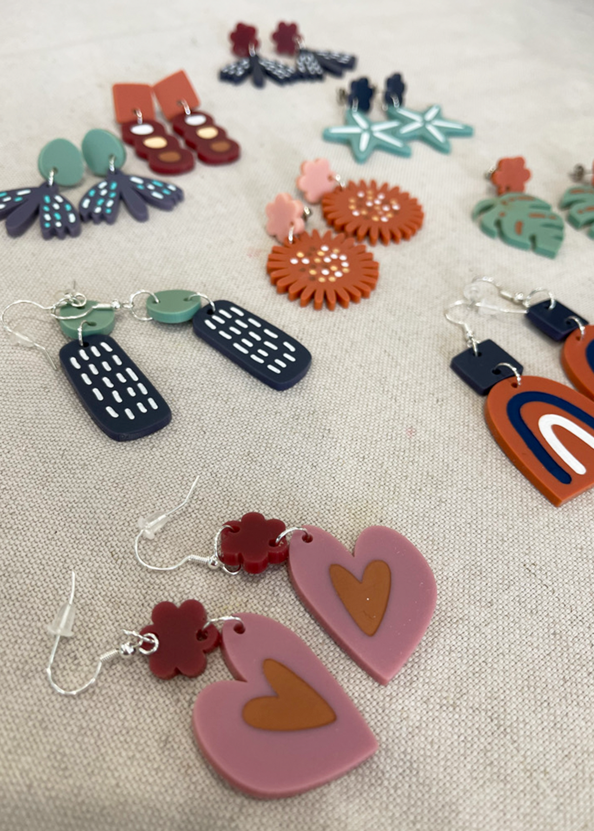 Build Your Own Bling - Jewellery Design & Making Workshop – Made By Me ...
