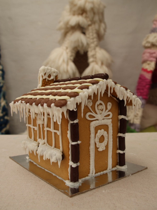 Build Your Own Gingerbread House Workshop – Made By Me Workshop